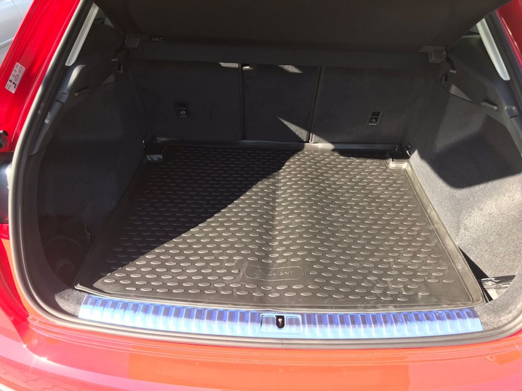 Audi Q3 Gen2 TPE Boot Mat: Snug Fit, Odourless & Eco-Friendly